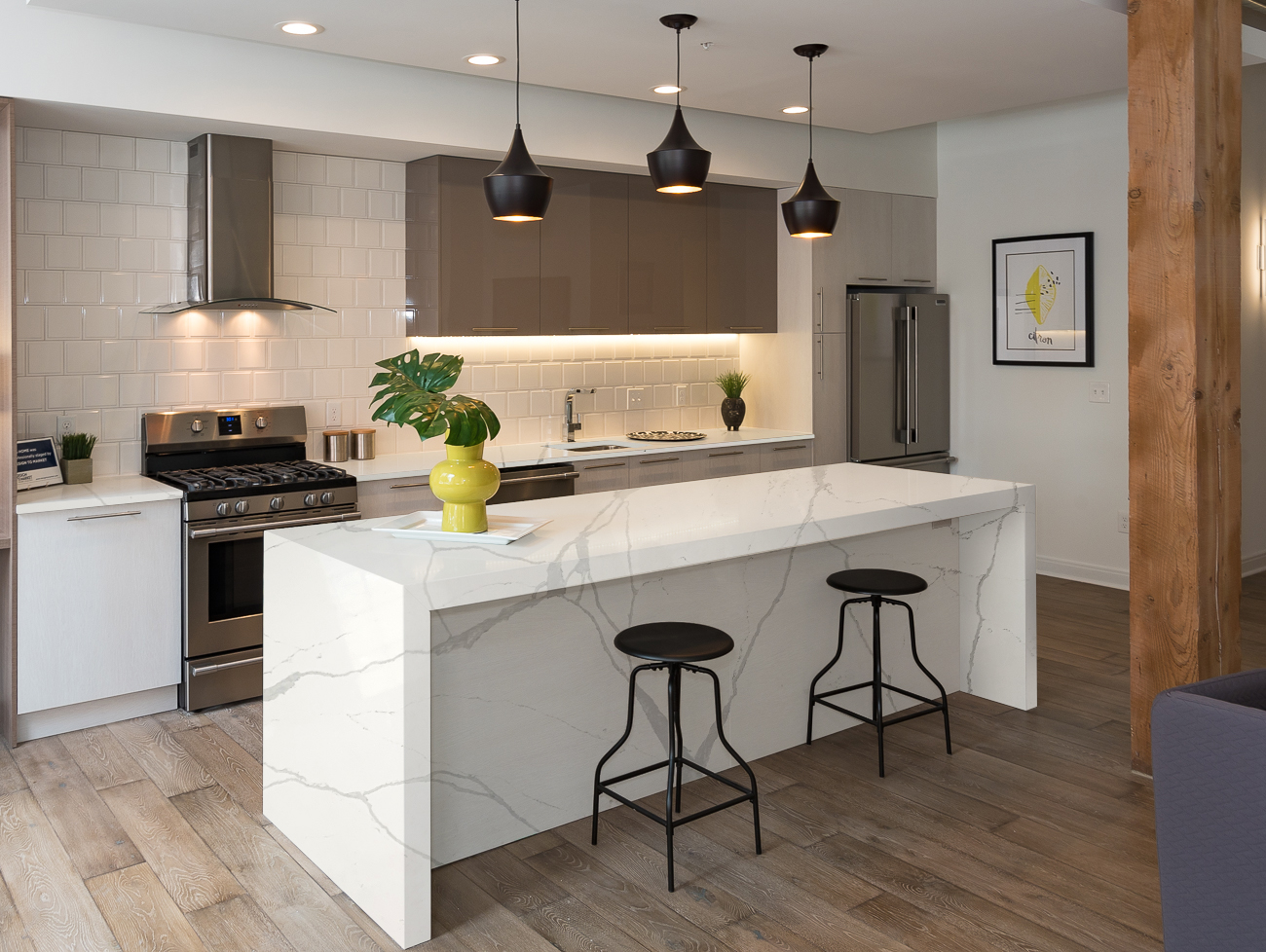 News - How to fix a chip in quartz countertops?